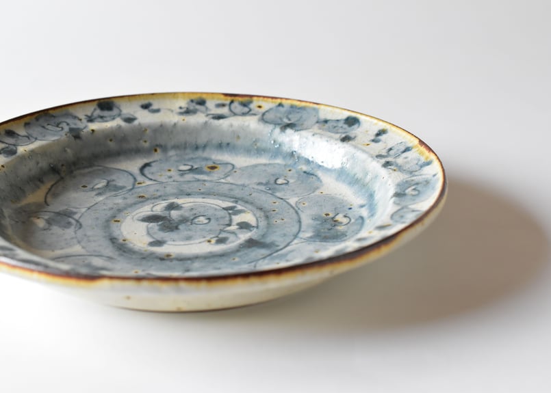 安南手 リム深皿(20㎝)/市野吉記 | うつわと暮らし 凛 ONLINE SHOP 安南手 リム深皿(20㎝)/市野吉記 | うつわと暮らし 凛 ONLINE SHOP