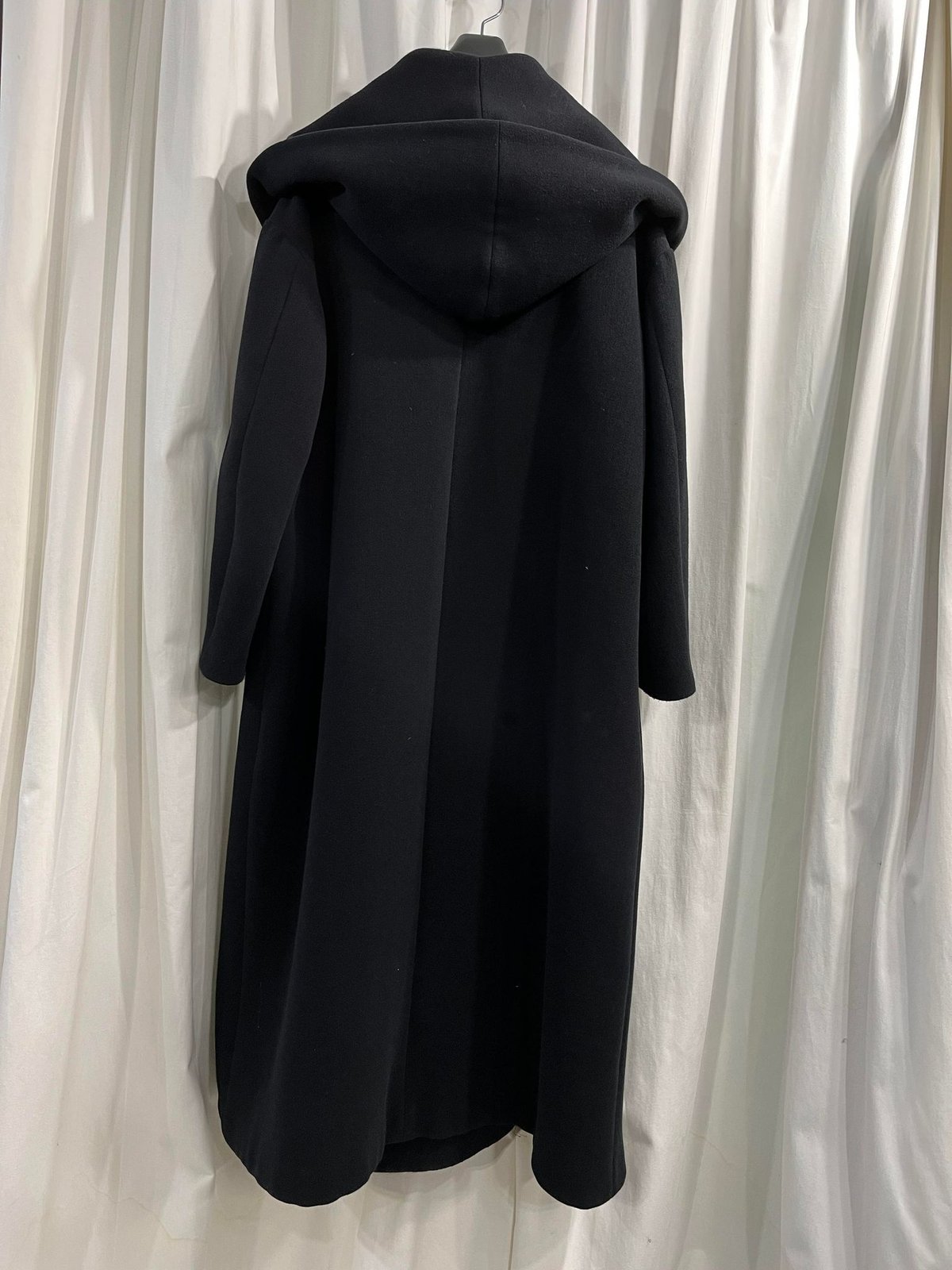 yohji yamamoto + NOIR フード付きロングコート(NI-C05-101) | yohji yamamoto + NOIR フード付きロングコート(NI-C05-101) |