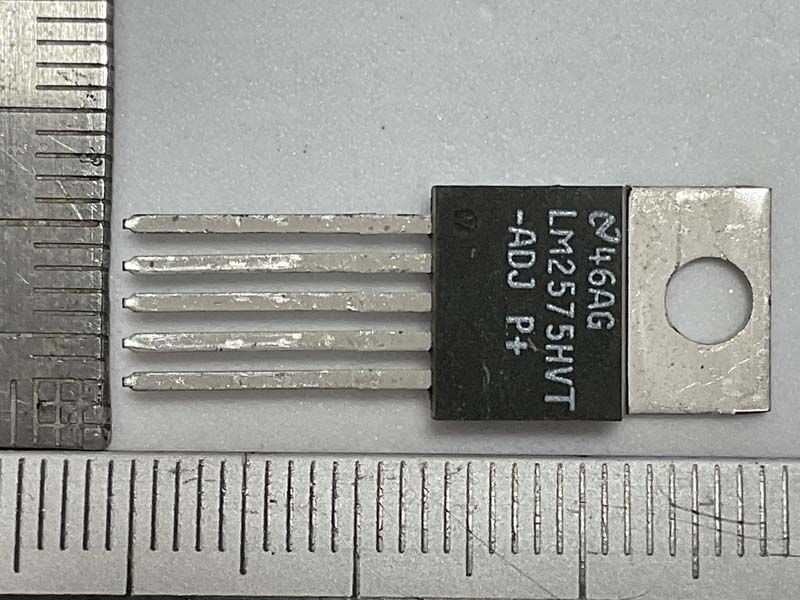 1A 降圧型電圧可変レギュレータ LM2575HVT-ADJ ﾃｷｻｽｲﾝｽﾂﾙﾒﾝﾂ (TI...