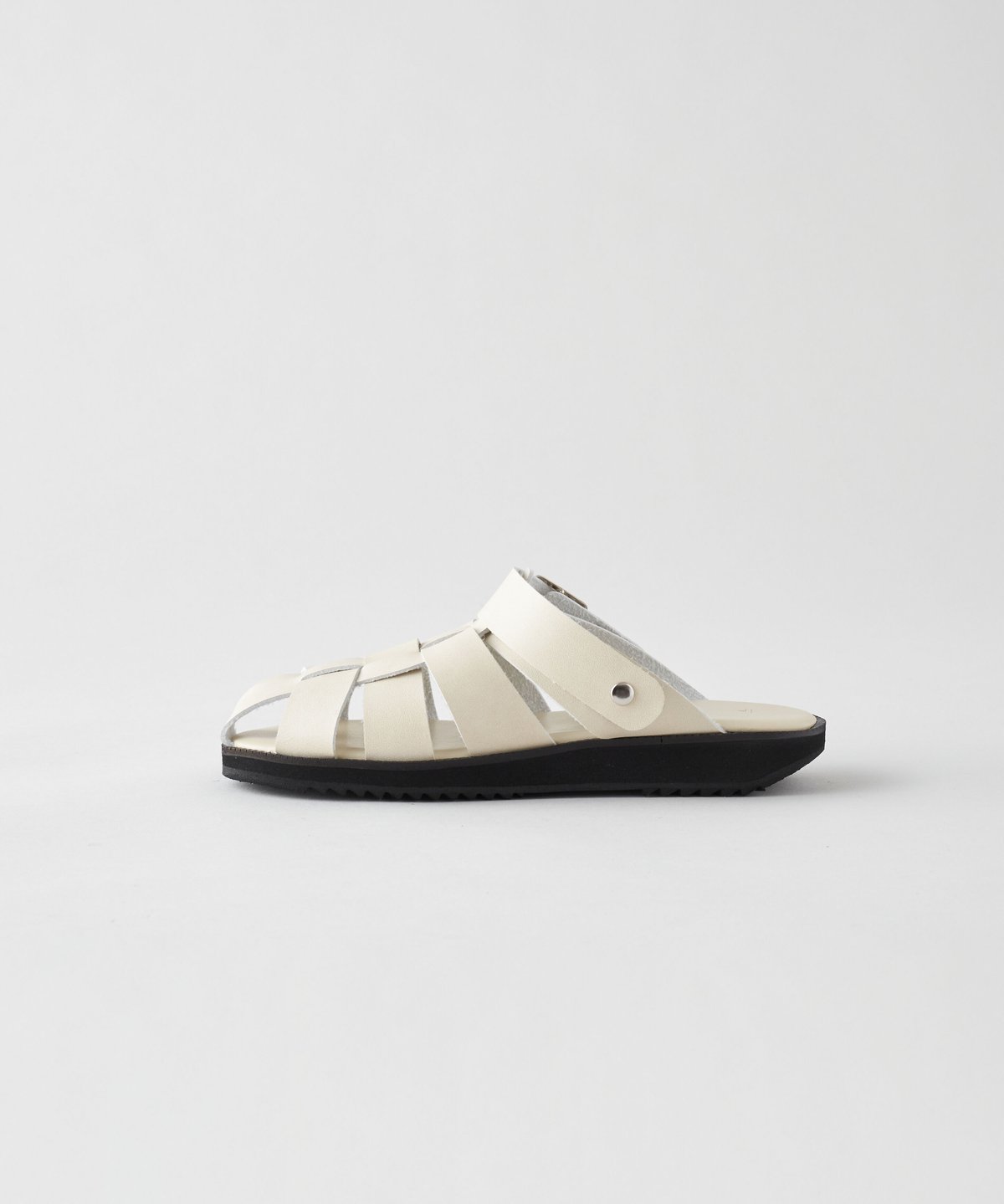 Driving [Ivory] | HEP SHOP ONLINE