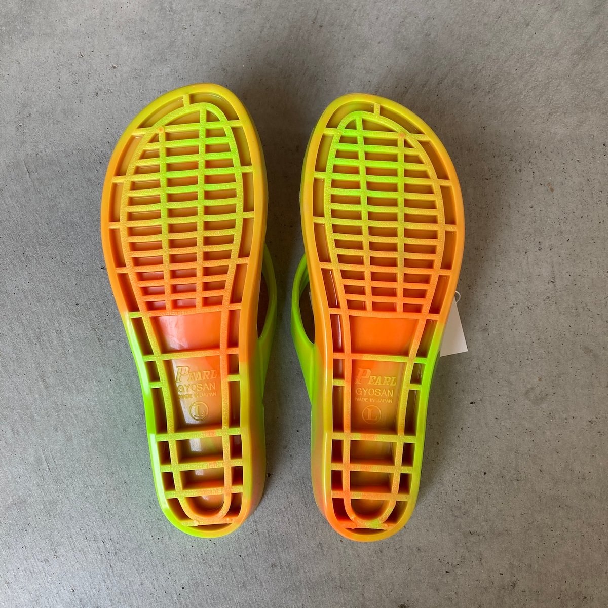 00228 - 婦人L(23-24.5cm) | HEP SHOP ONLINE