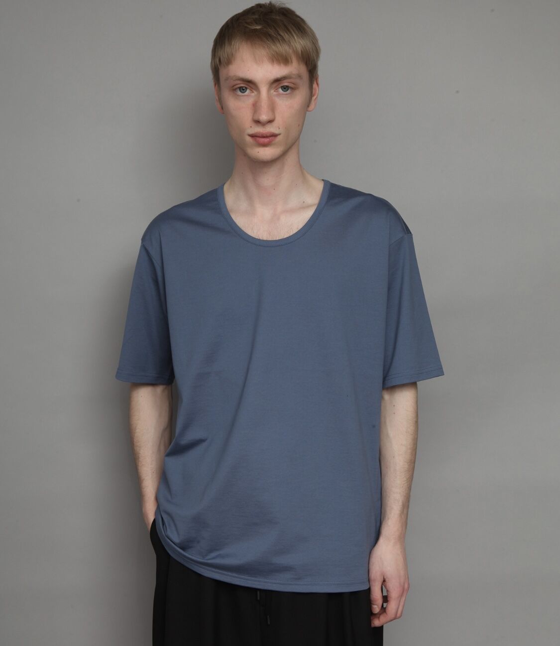 COTTON U-NECK T/BLUE | ato onlinestore