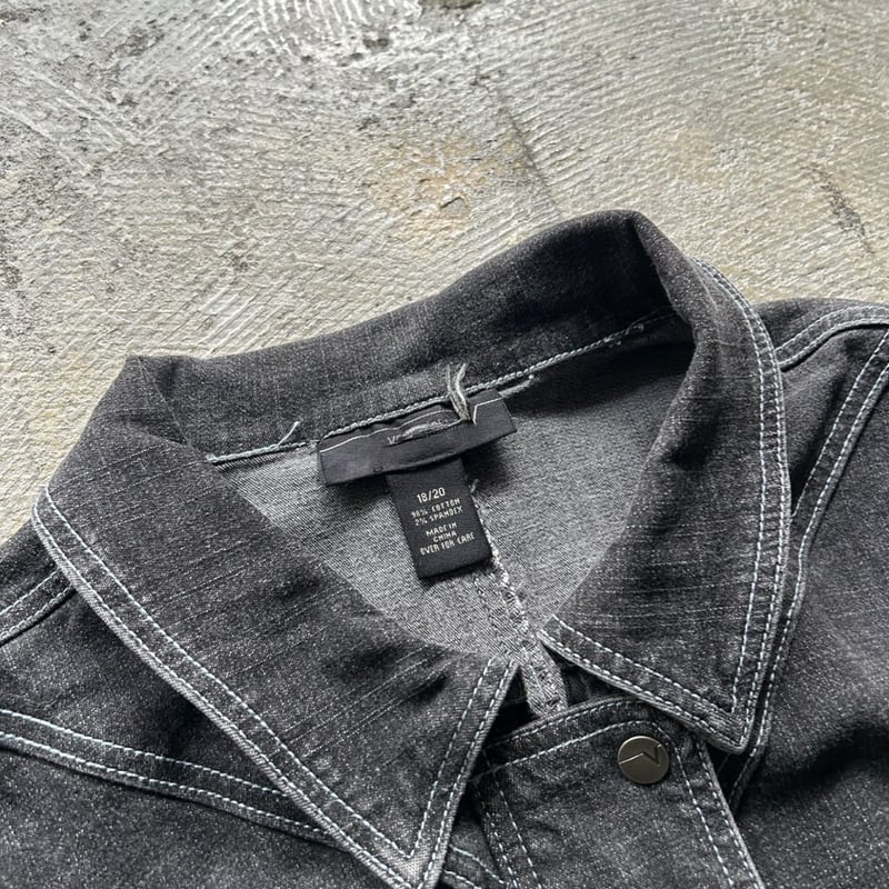 90's zip design denim jacket | sui & shara 90's zip design denim jacket | sui & shara