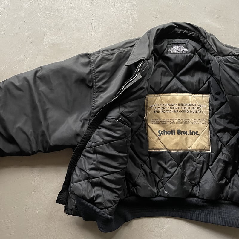 90s Schott CWU-R flight jacket | sui & shara 90s Schott CWU-R flight jacket | sui & shara