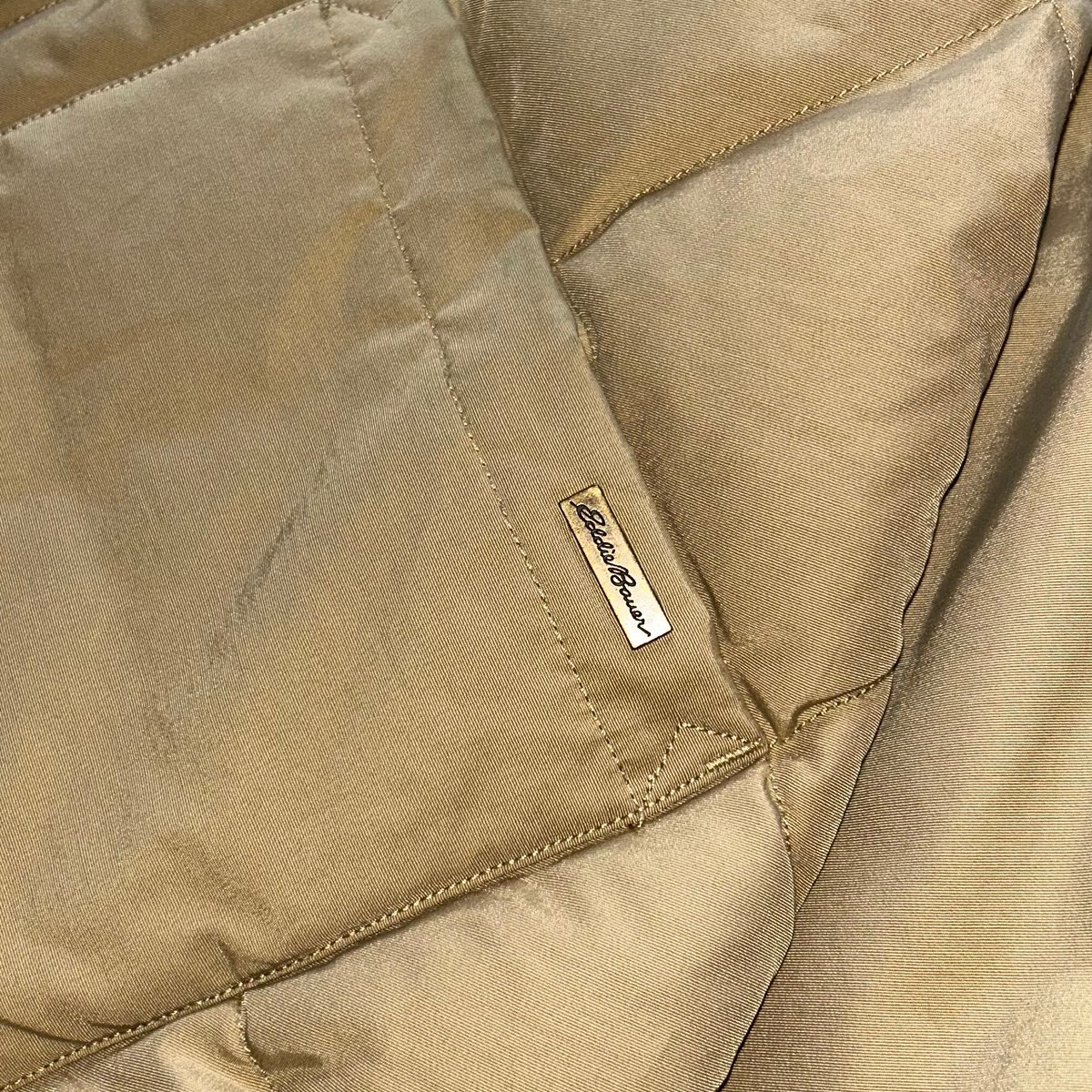 Eddie Bauer skyliner model down jacket | sui