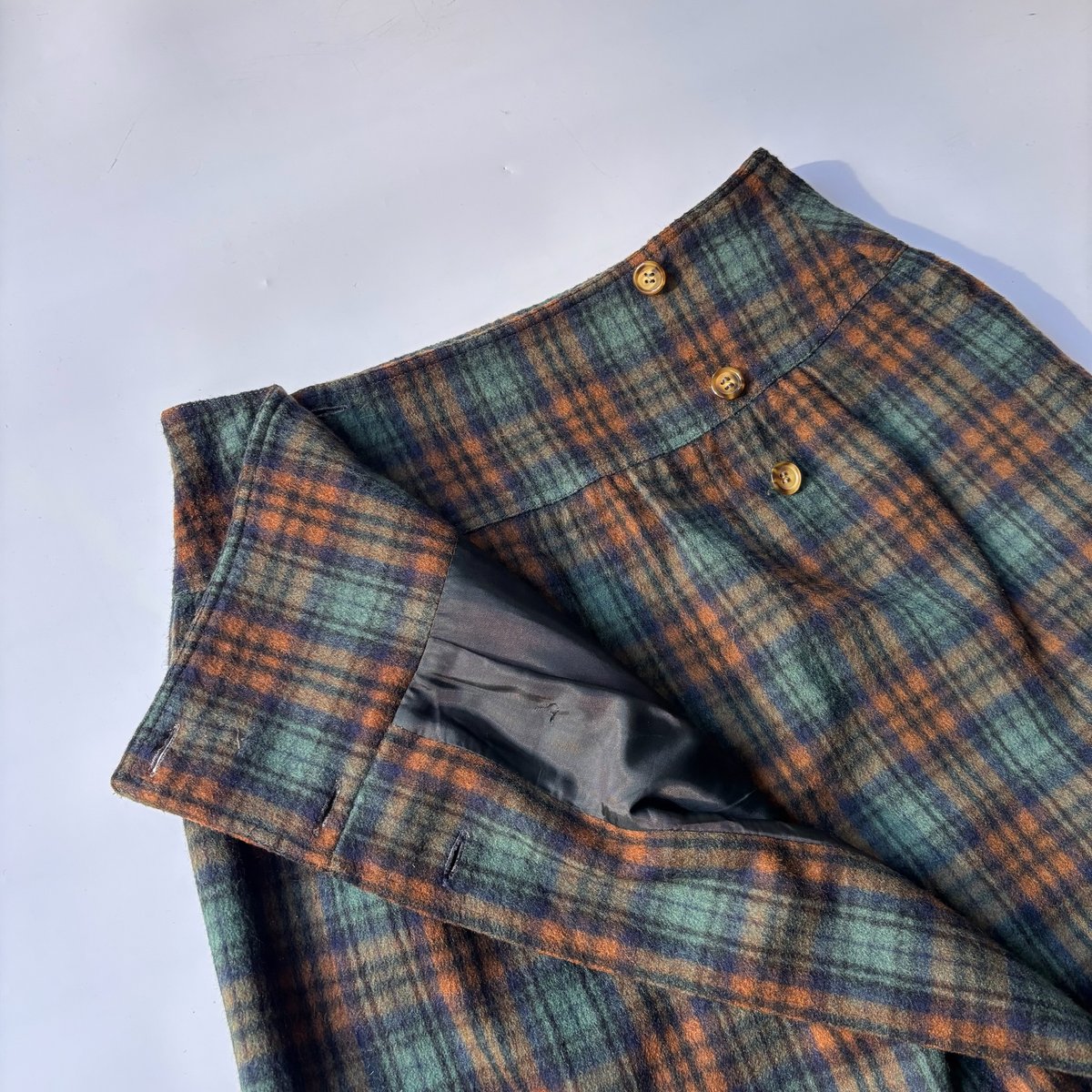 90s Plaid wool wrap skirt | sui & shara