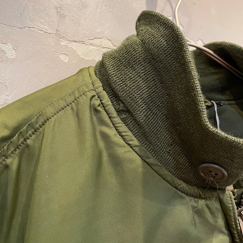 70s US Navy G-8 flight jacket | sui & shara 70s US Navy G-8 flight jacket | sui & shara