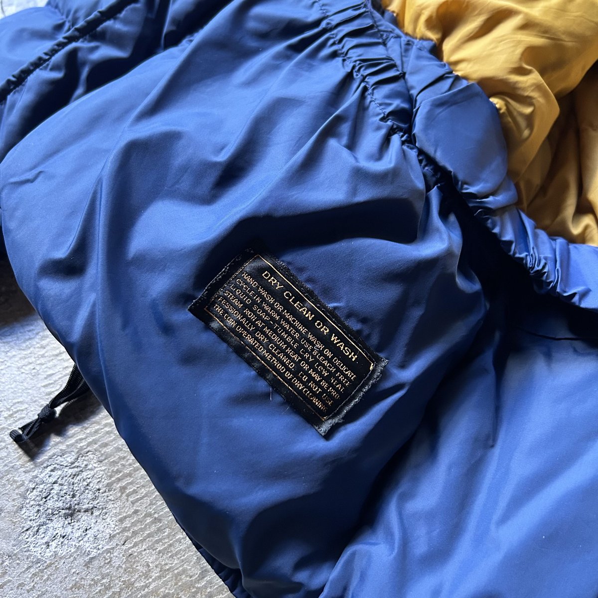 80s Eddie Bauer down jacket | sui & shara 80s Eddie Bauer down jacket | sui & shara