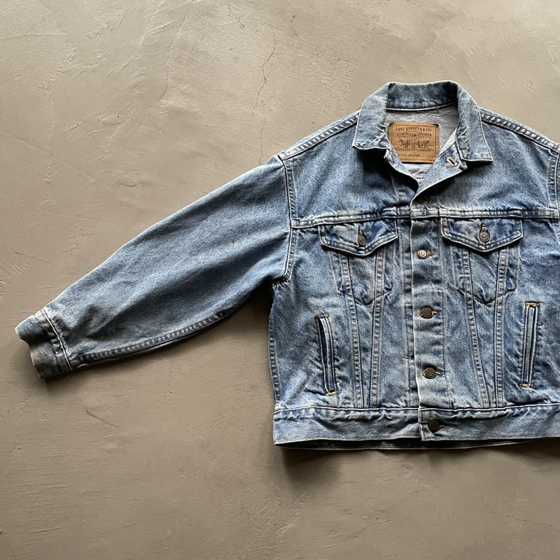 90s Levis 57510-0214 denim jacket | sui & shara 90s Levis 57510-0214 denim jacket | sui & shara