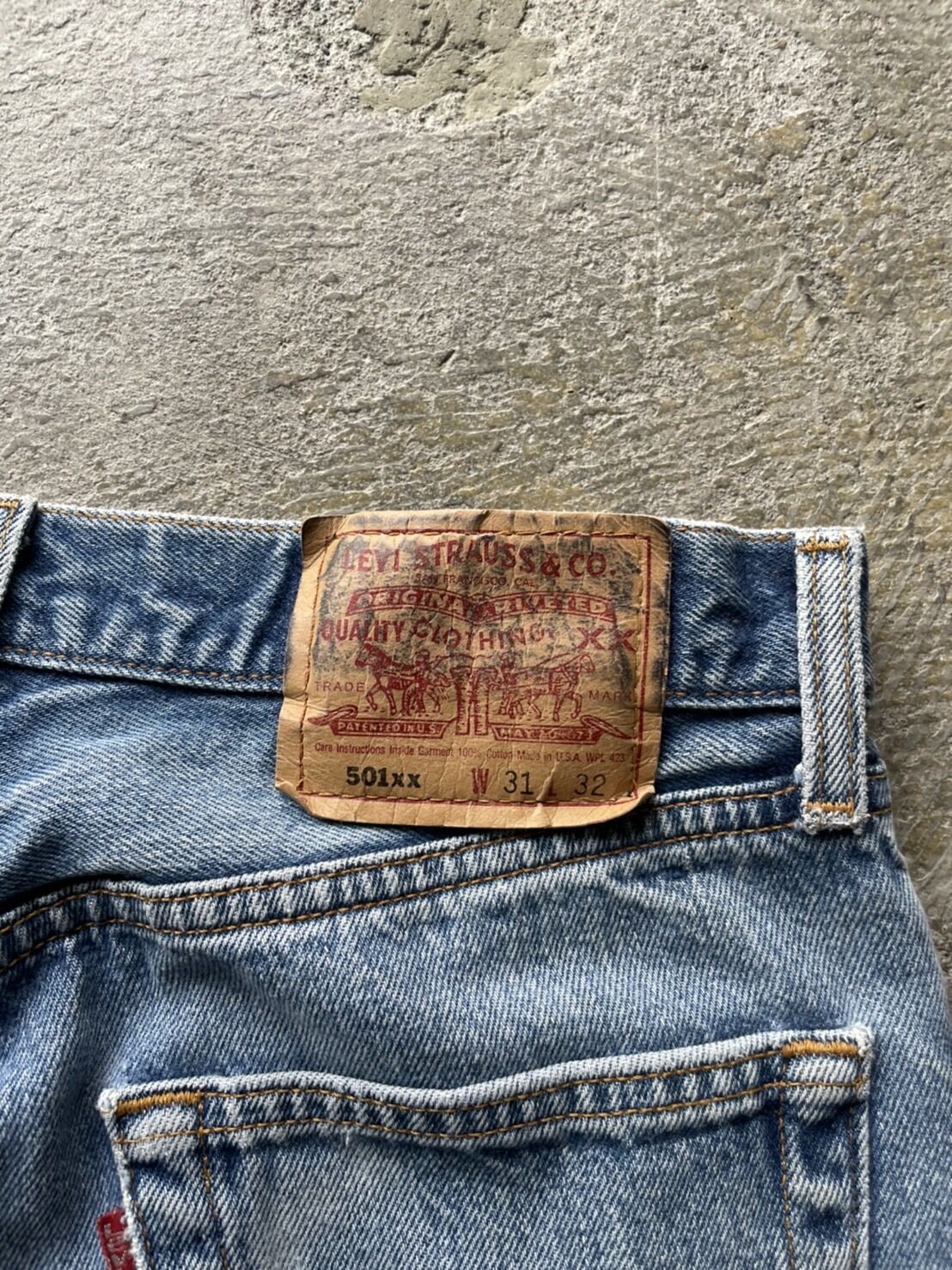 90s Levi's 501XX Made in USA | sui & shara 90s Levi's 501XX Made in USA | sui & shara