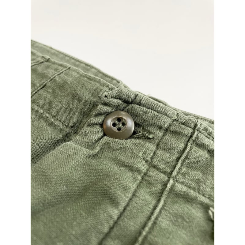 70s US ARMY OG-107 COTTON SATEEN BAKER PANTS Si 70s US ARMY OG-107 COTTON SATEEN BAKER PANTS Si