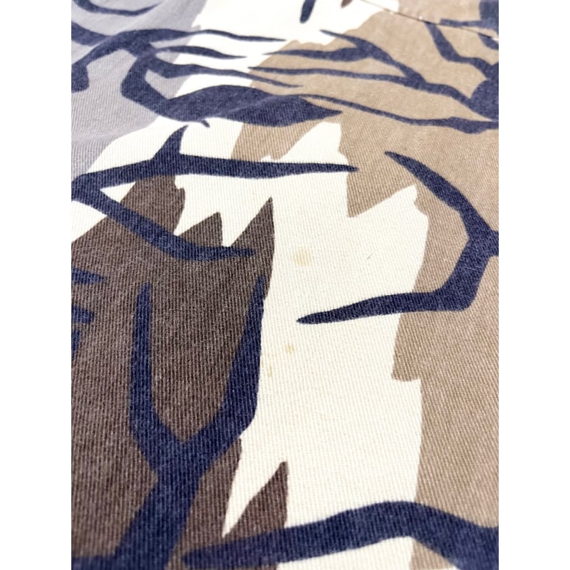 90s PREDATOR CAMO CHAMOIS SHIRT MADE IN USA🇺🇸 S 90s PREDATOR CAMO CHAMOIS SHIRT MADE IN USA🇺🇸 S