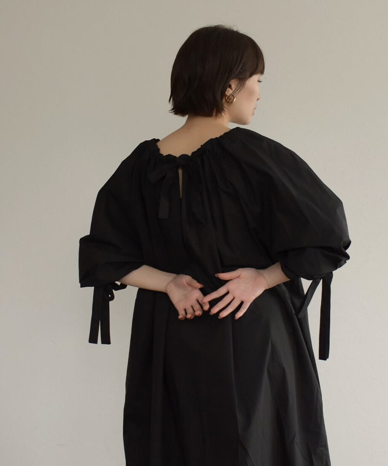 Volume Gather Onepiece op-0202009484 | cizatto Volume Gather Onepiece op-0202009484 | cizatto