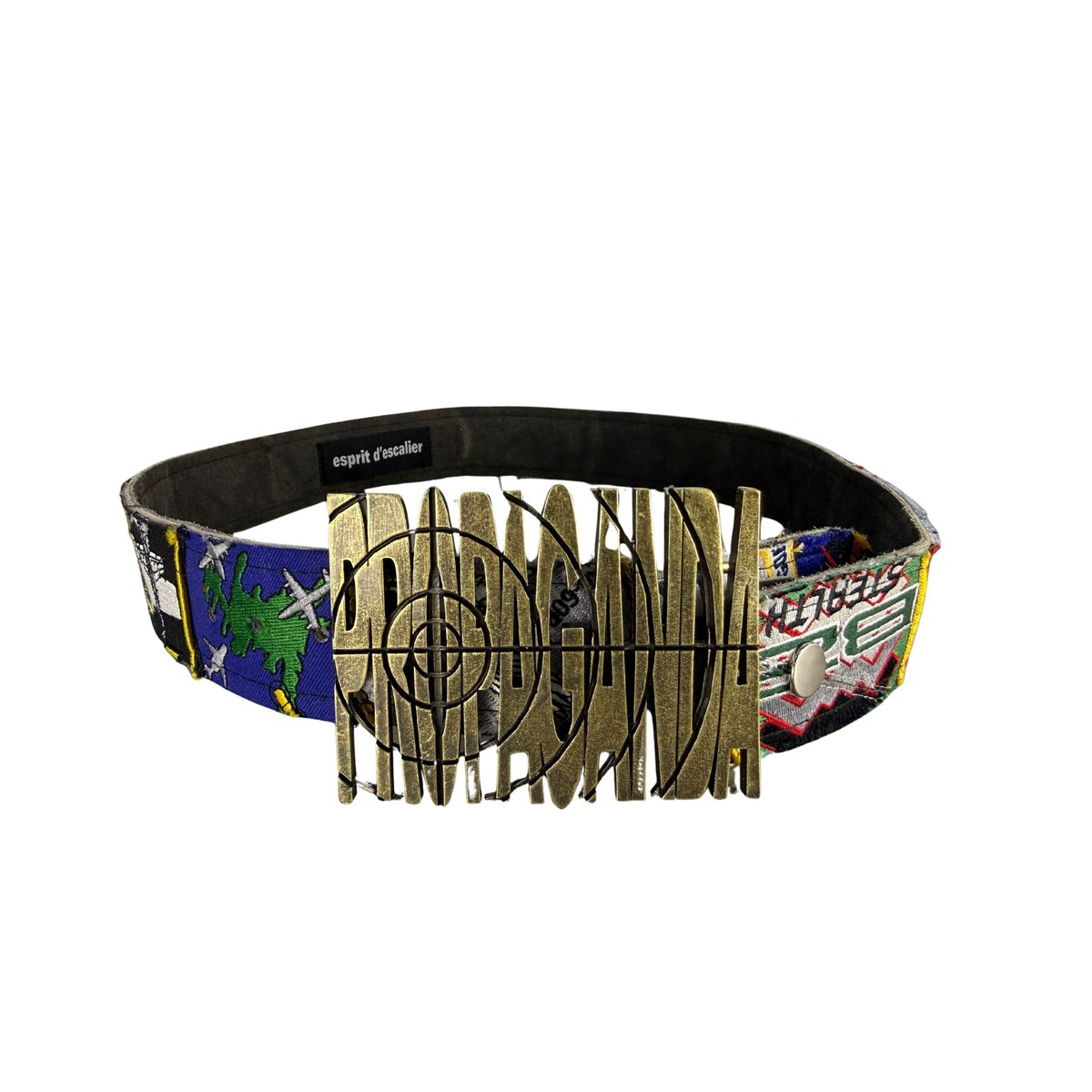 ESPRIT D'ESCALIER / PROPAGANDA BELT | PLUG