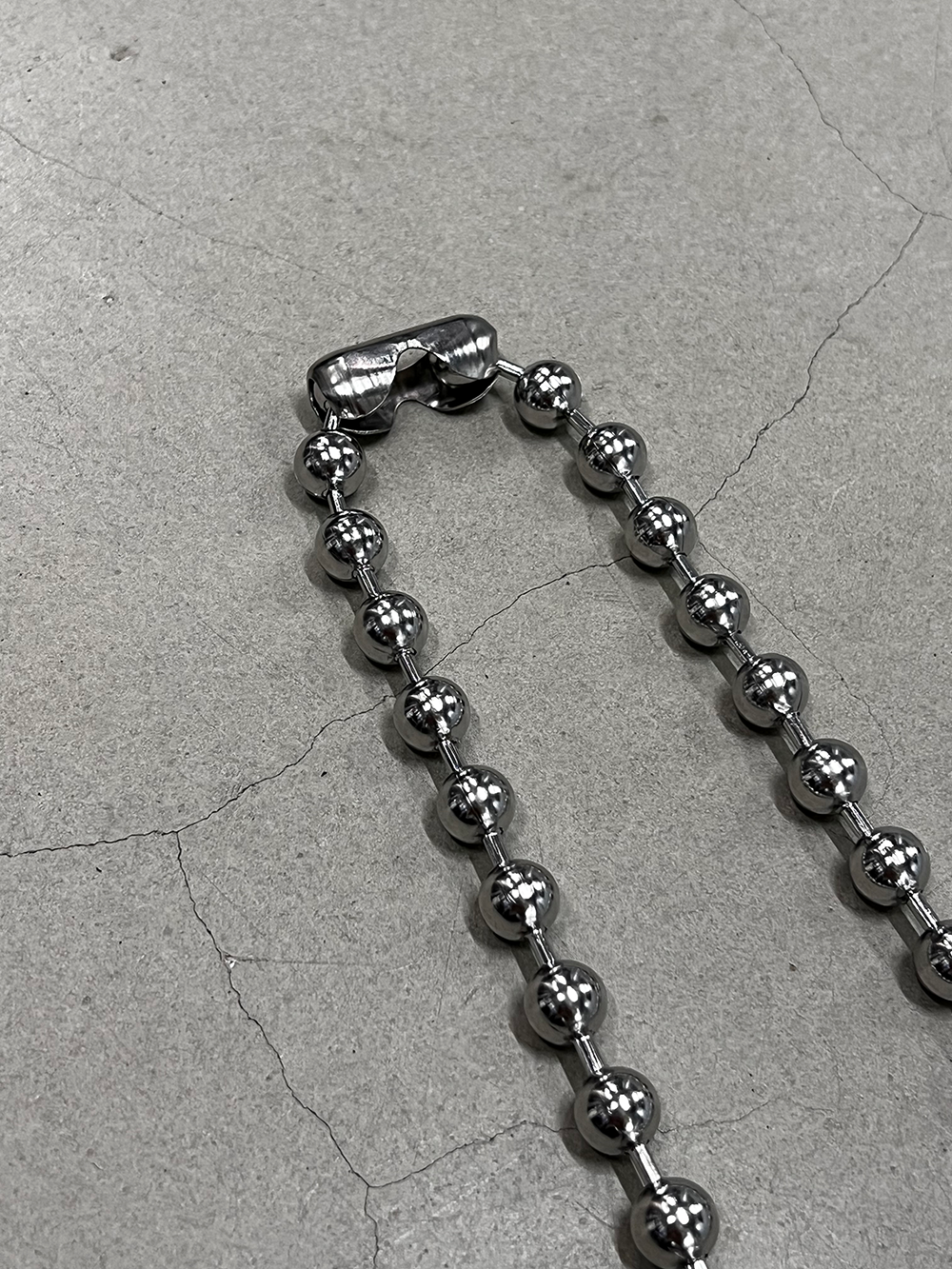 unconscious / DETENTION NECKLACE | PLUG