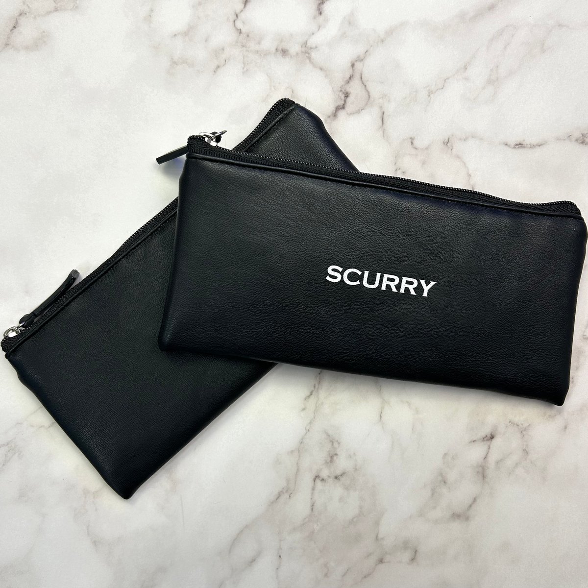 JOOJA / BLACK | SCURRY