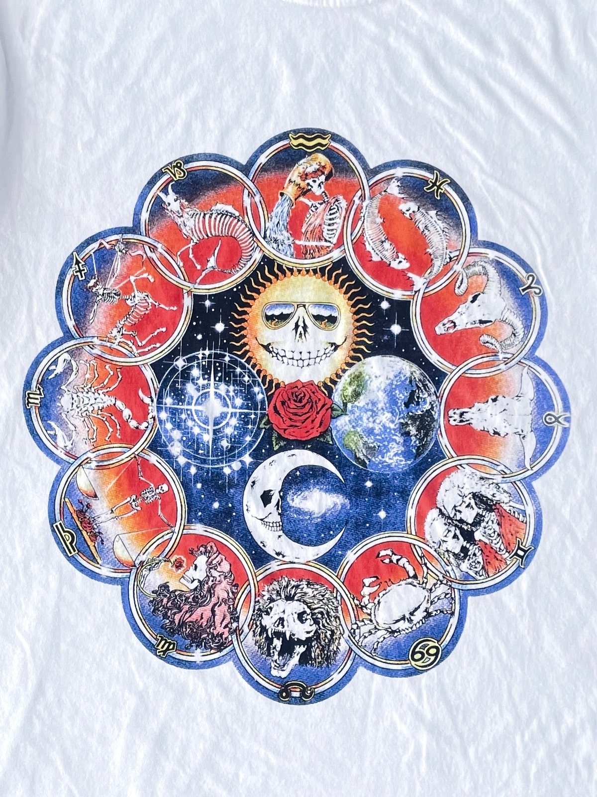 JERRY JASPER / CLASSIC KICKS "ZODIACS" T-SHIRT...