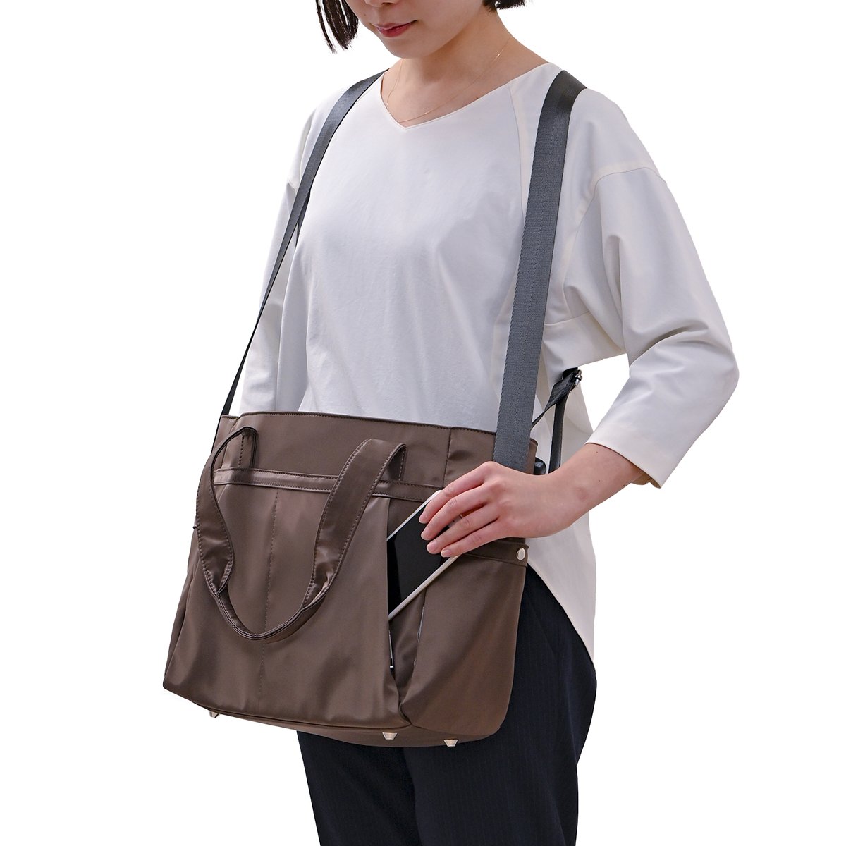 【コアルー プライム】5way coaroo ショルダー リュック 前抱え 前持ち 便利バッグ...