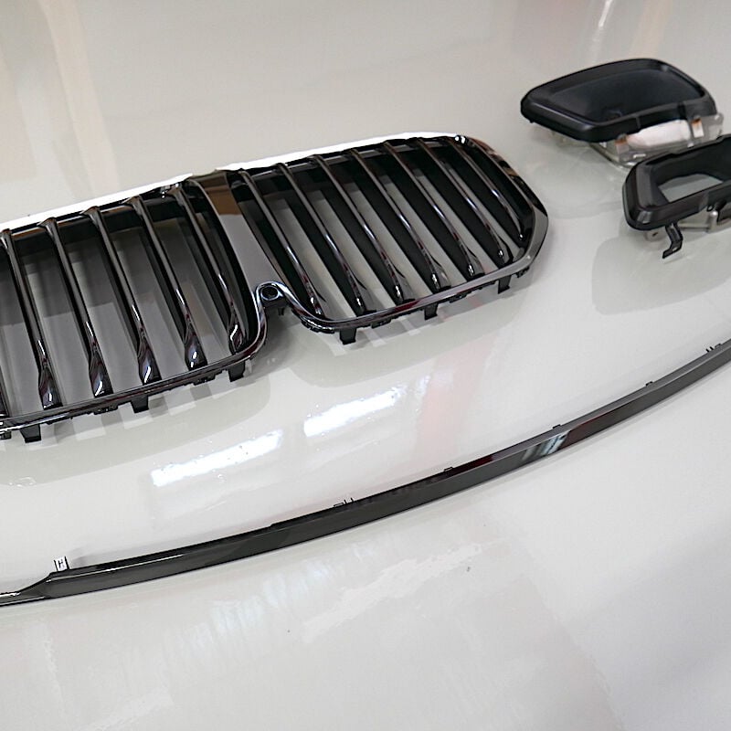 BMW 純正部品 G07 X7シリーズ 用 ブラックパーツ 3点セット BMW 純正部品 G07 X7シリーズ 用 ブラックパーツ 3点セット