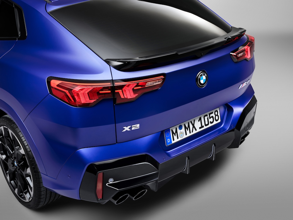 BMW U10 X2 M リアスポイラー | Wright Company Inc.