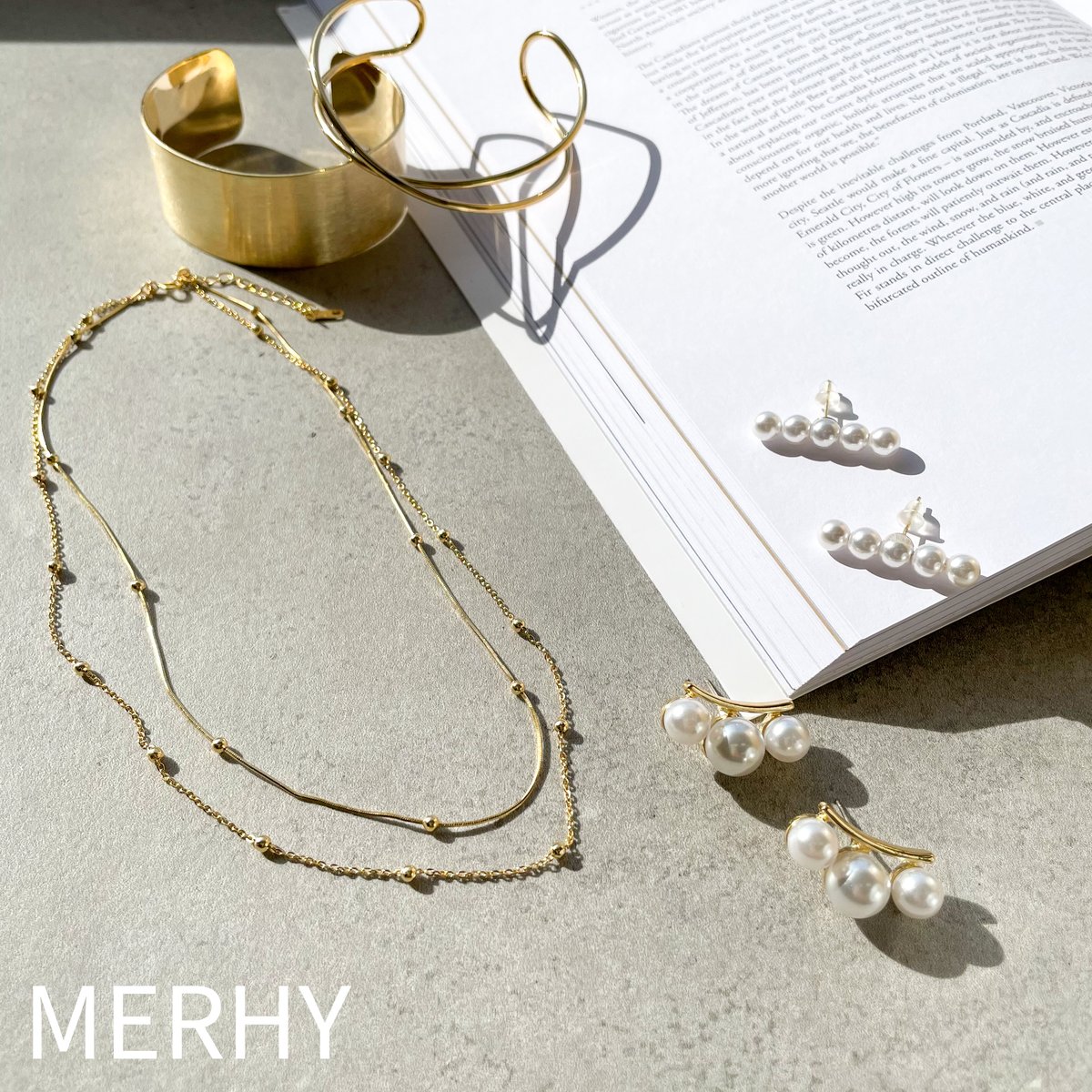 3連パールピアス | MERHY 3連パールピアス | MERHY