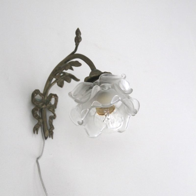 アンティーク照明 一輪の薔薇 ランプ 照明 壁掛けランプ | Clair アンティーク照明 一輪の薔薇 ランプ 照明 壁掛けランプ | Clair