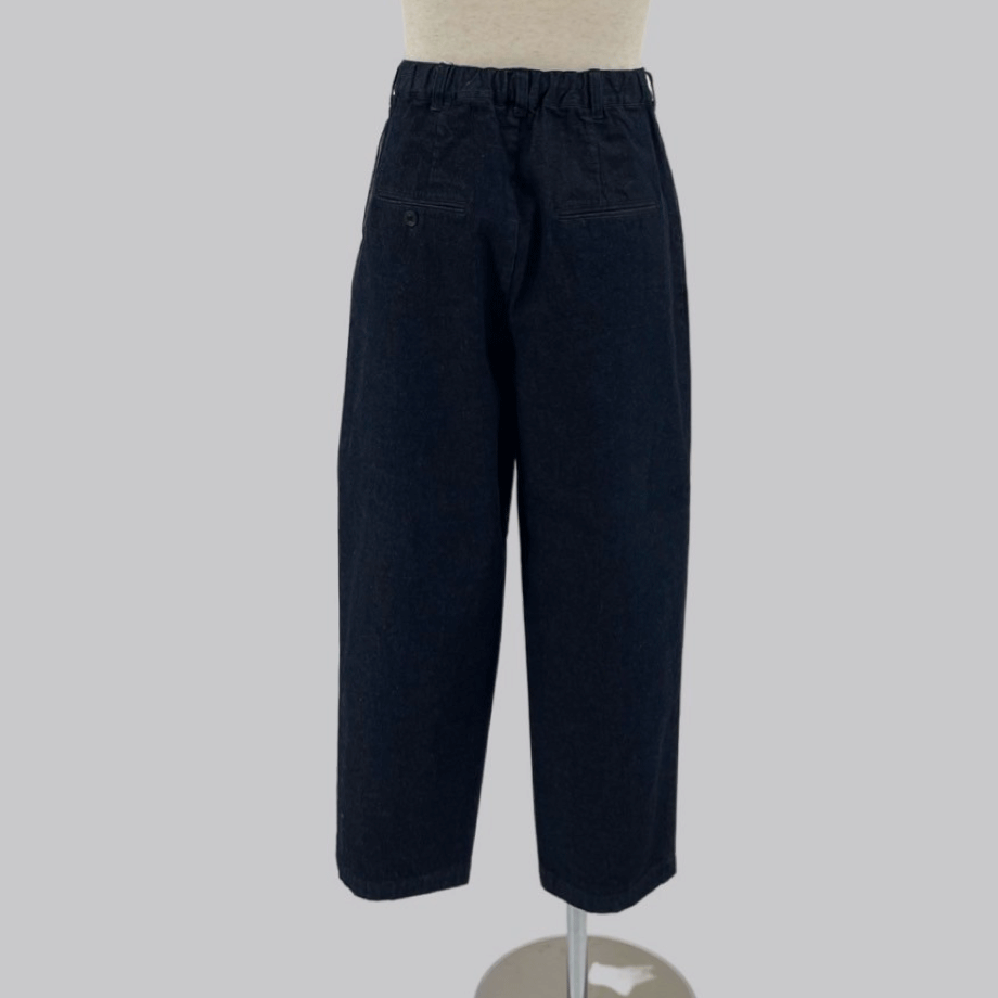two tuck pants | inn see two tuck pants | inn see