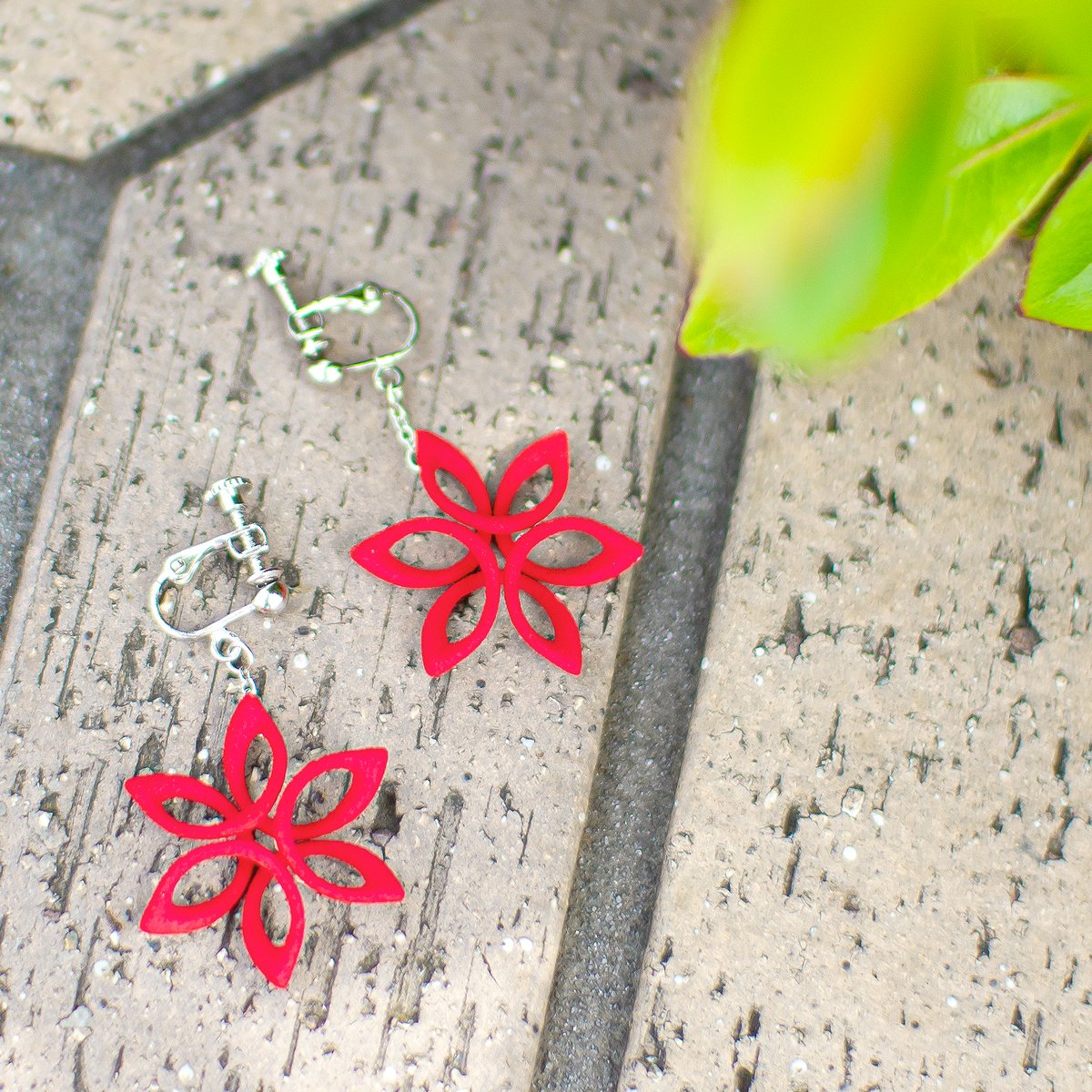 Spiro Flower - スピロフラワー イヤリング【ピアスへの変更可能】 | 5cc