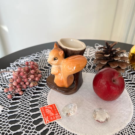 po-157/HORNSEA りすのフラワーベース | PISKEY -イギリスのふるいもの...