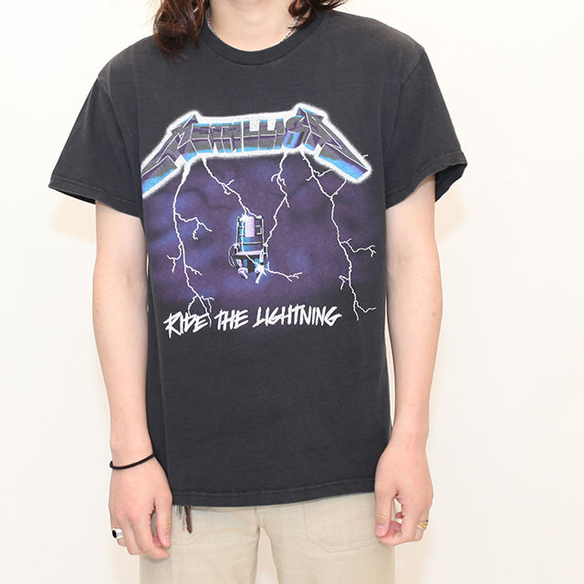 Metallica Ride The Lightning Tee | Blue Metallica Ride The Lightning Tee | Blue
