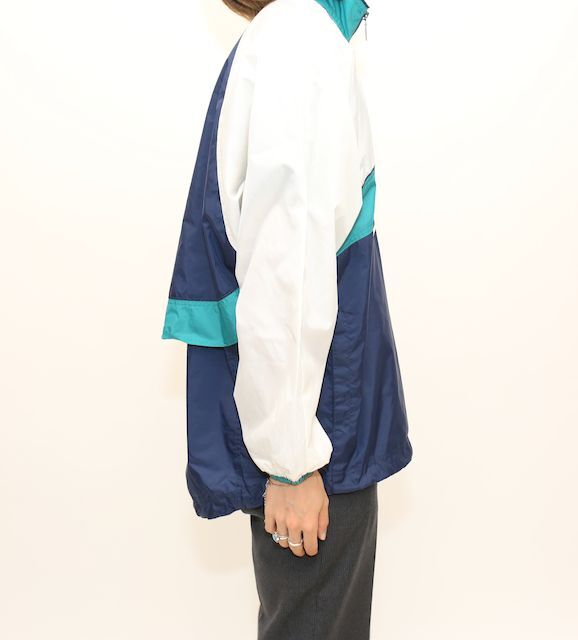 ナイキ ハーフジップ ナイロンジャケット Nike | Blue ナイキ ハーフジップ ナイロンジャケット Nike | Blue