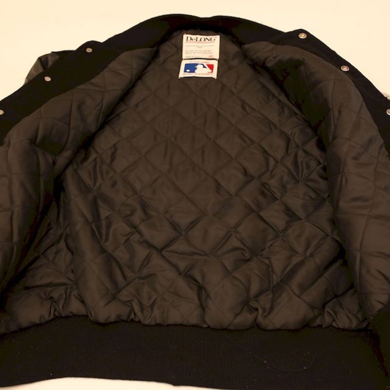 シカゴ・ホワイトソックス スタジャン Chicago White Sox | Blue シカゴ・ホワイトソックス スタジャン Chicago White Sox | Blue