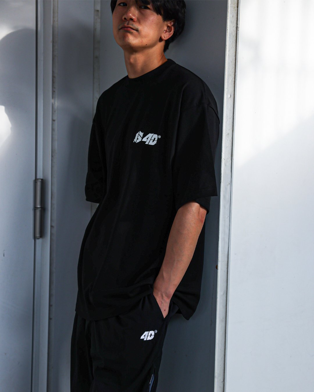64D® tee | FOUR DOTS®︎