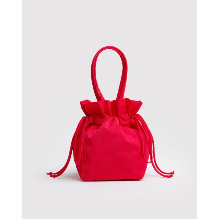 BAGGU Nylon Drawstring Bag Candy Apple | UNO ba...