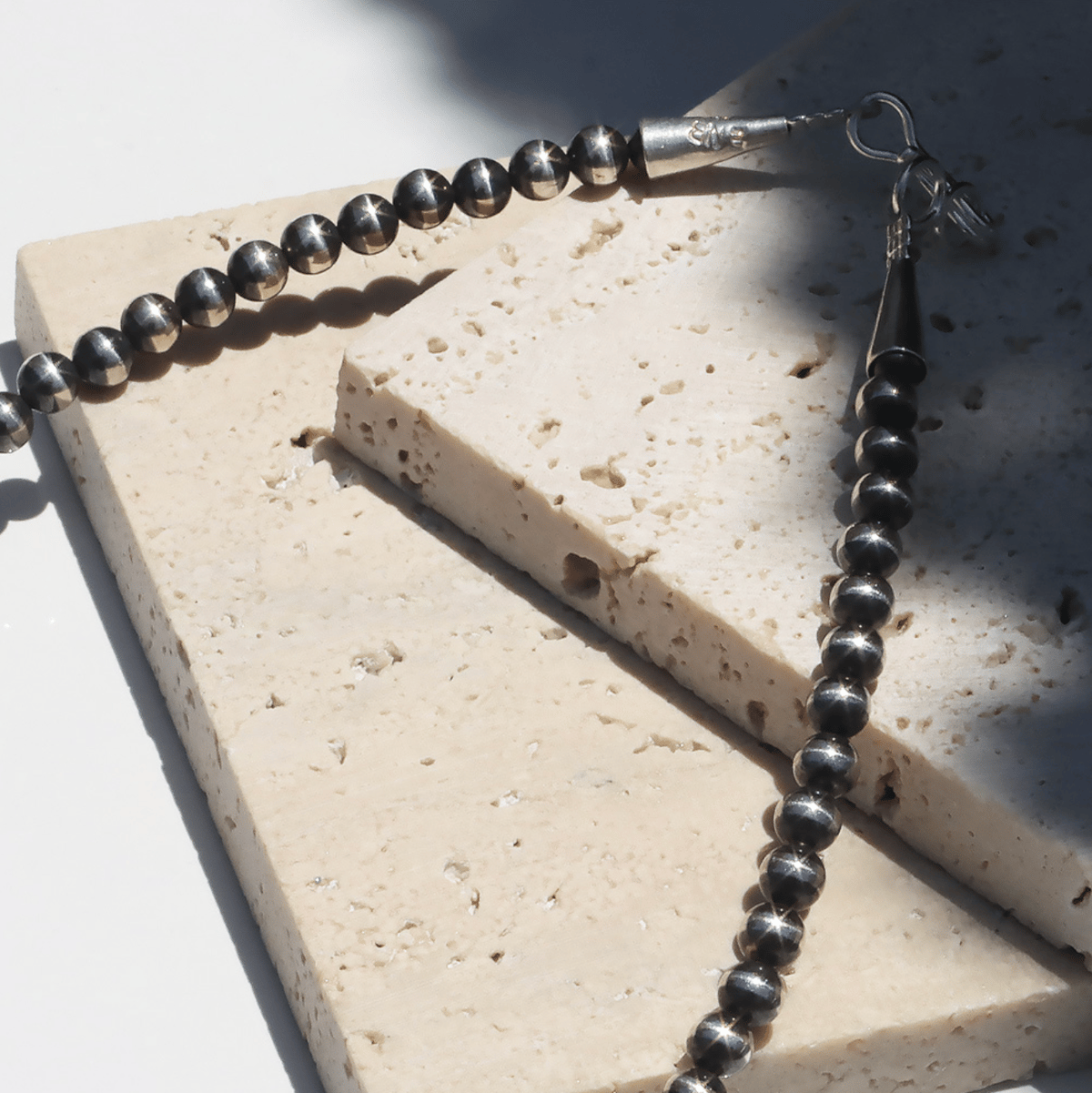 ERICKA NICOLAS BEGAY【6mm/45cm Oxidized navajo p ERICKA NICOLAS BEGAY【6mm/45cm Oxidized navajo p