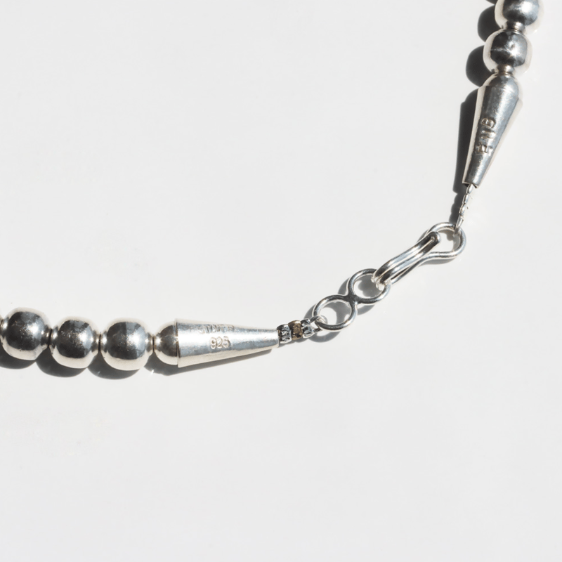 ERICKA NICOLAS BEGAY【7mm/40cm Shiny navajo pear ERICKA NICOLAS BEGAY【7mm/40cm Shiny navajo pear