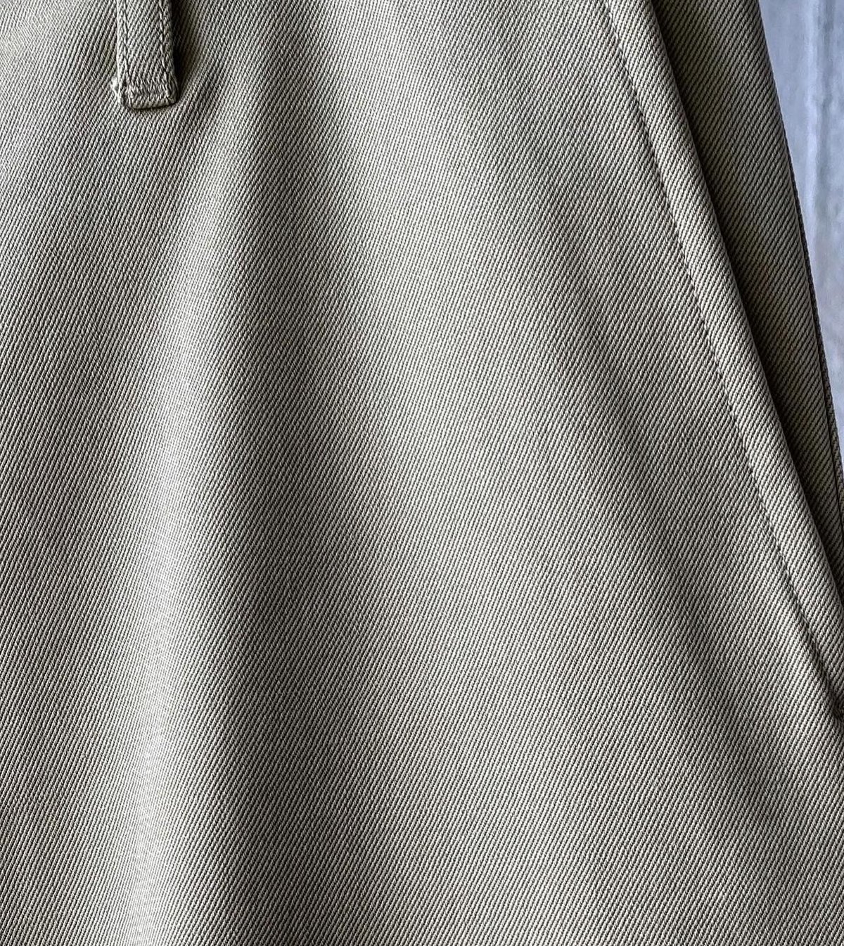AURALEE WASHED FINX LIGHT CHINO PANTS A21SP0 AURALEE WASHED FINX LIGHT CHINO PANTS A21SP0