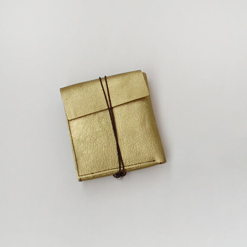 eb.a.gos 二つ折り財布 メタリック ゴールド | ichishina webshop eb.a.gos 二つ折り財布 メタリック ゴールド | ichishina webshop