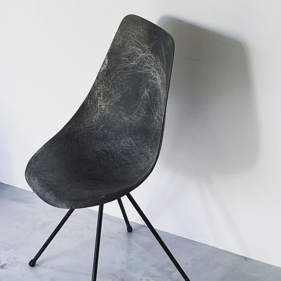 Glass Fiber Chair for S.E.T.A / Jean-Raymond Pi...