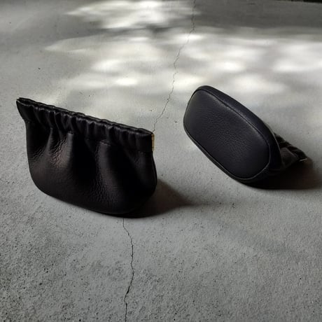 鹿革・ふっくらバネポーチ（DBPO） | nuitomeru STORE