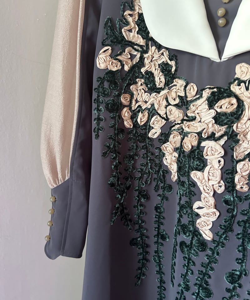 FUMIE=TANAKA / embroidery op | JURK FUMIE=TANAKA / embroidery op | JURK
