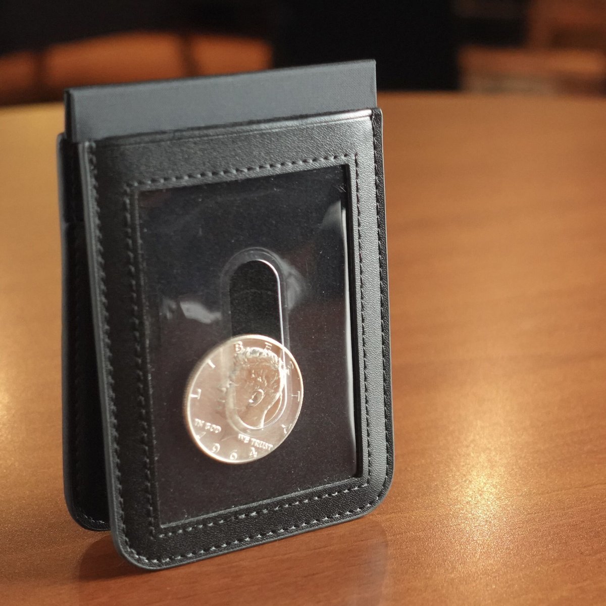 Flick!Wallet | Lumos Magic