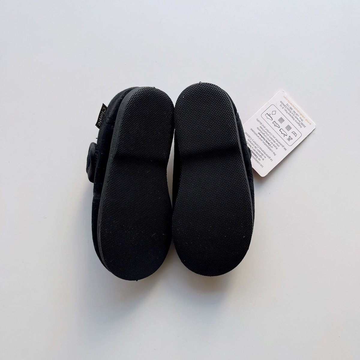 Cienta ベロアフォーマルストラップシューズ EUR23-31 Black Cienta ベロアフォーマルストラップシューズ EUR23-31 Black