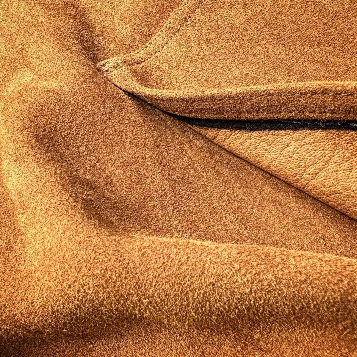 CWORKS【Crispy / ｸﾘｽﾋﾟｰ 】Deer suede (CAMEL)(FINE...