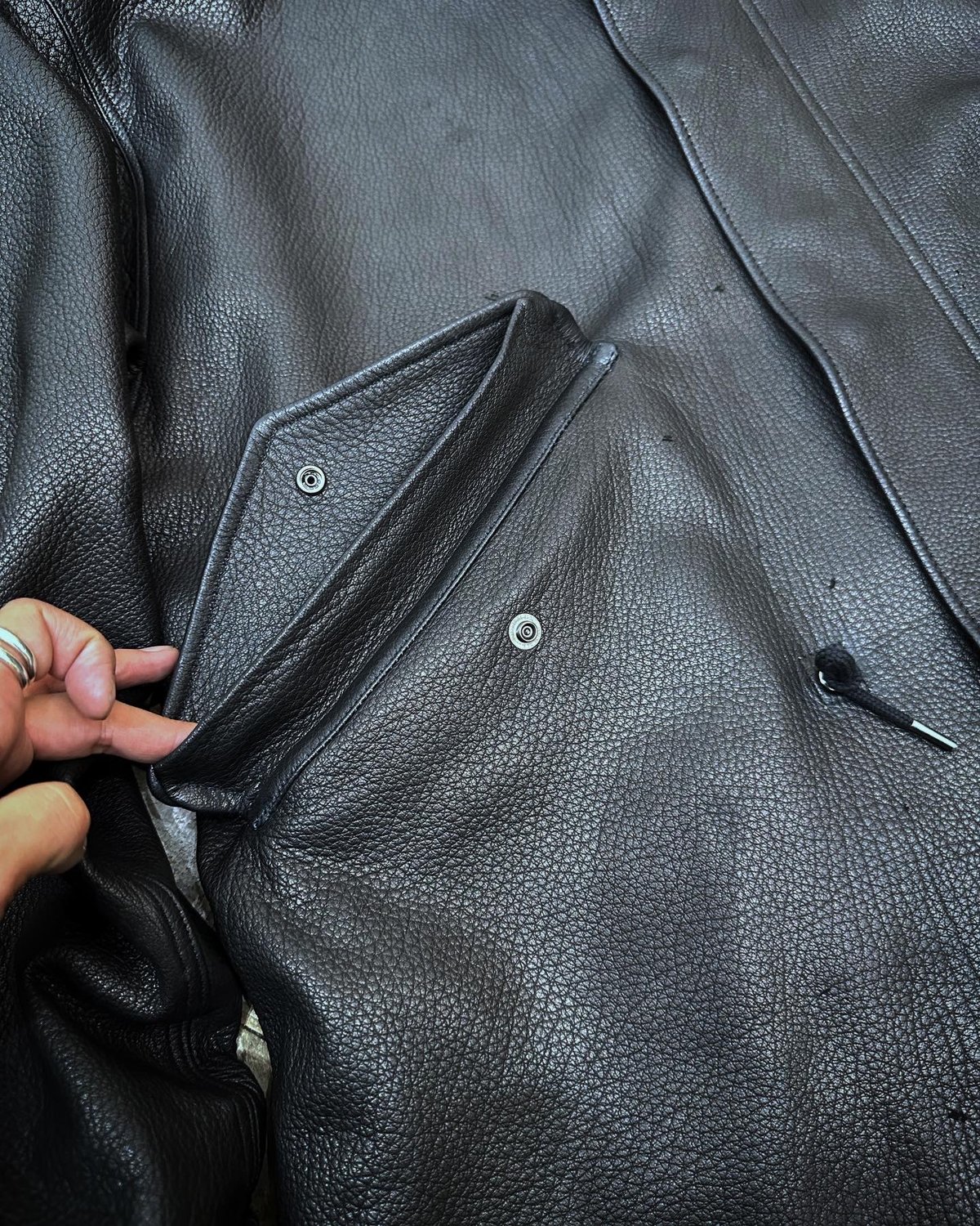 CWORKS【Ltail / ﾙﾃｰﾙ】Leather M65 fishtail（BLACK）...