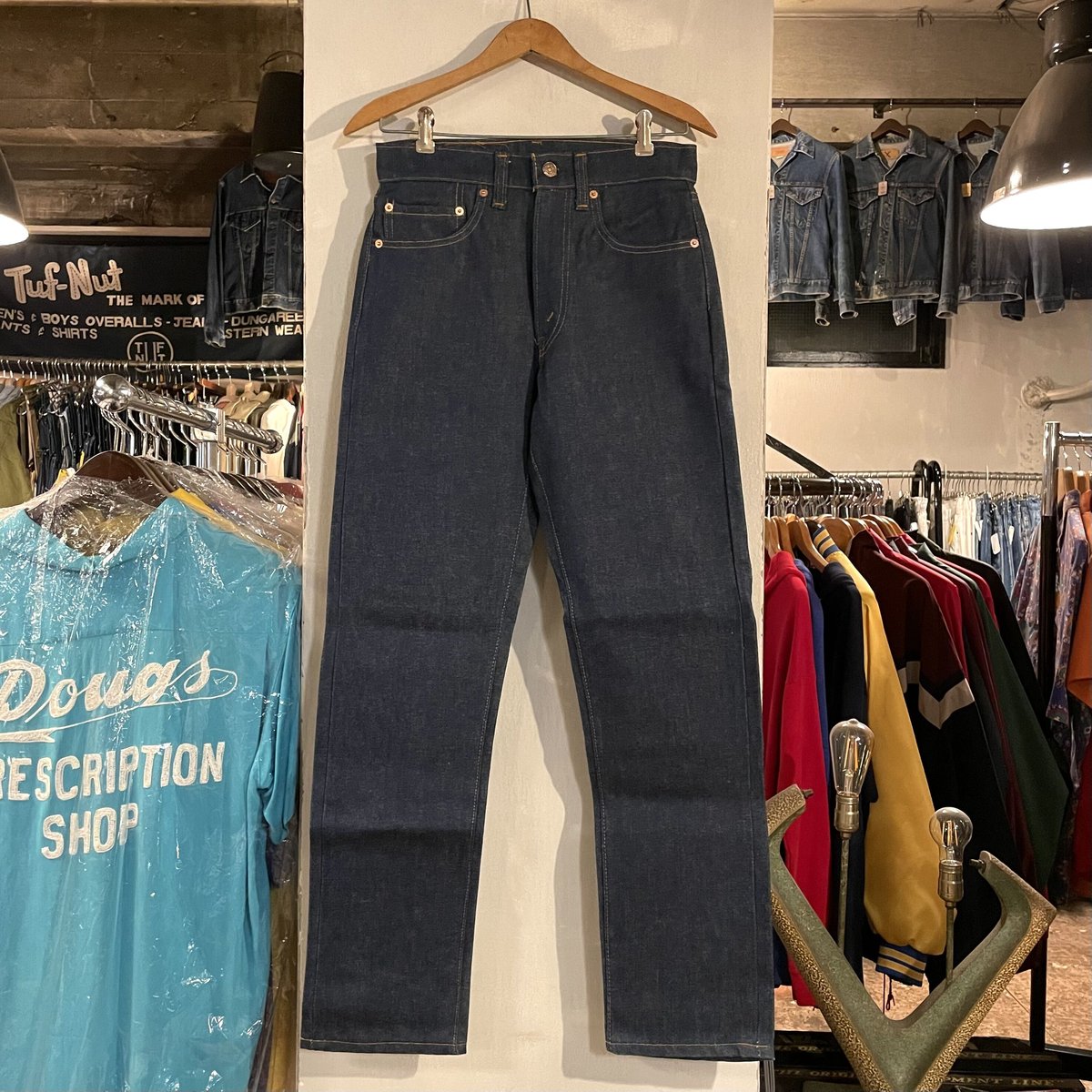 80s Levi's 505-0217 DEAD STOCK 29×31 USA製 内股シング 80s Levi's 505-0217 DEAD STOCK 29×31 USA製 内股シング