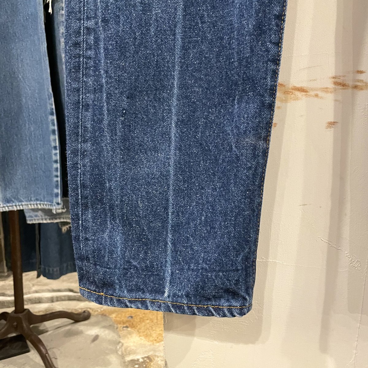 Levi's 501 80年代 リーバイス501 内股シングル 黒カンヌキ 金脇 Levi's 501 80年代 リーバイス501 内股シングル 黒カンヌキ 金脇
