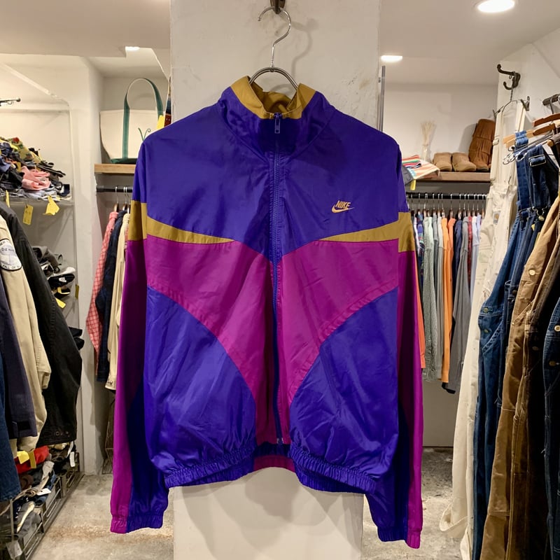 NIKE ナイロンジャケット シャカシャカ ナイキ 切り替えデザイン NIKE ナイロンジャケット シャカシャカ ナイキ 切り替えデザイン
