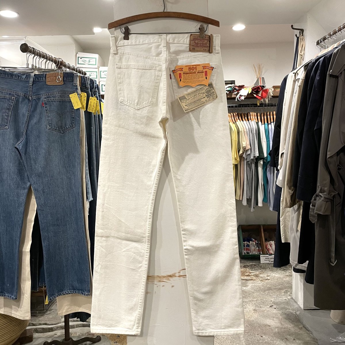 Levi's 501 90年代 リーバイス501 ホワイトデニムパンツ DEAD Levi's 501 90年代 リーバイス501 ホワイトデニムパンツ DEAD