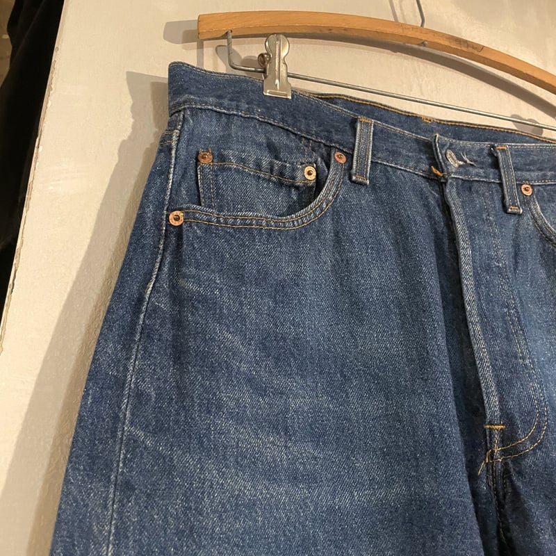 90s Levi's 501 リーバイス 32×29 デニムパンツ USA製 ボタン裏 90s Levi's 501 リーバイス 32×29 デニムパンツ USA製 ボタン裏